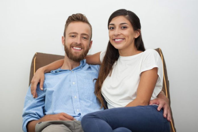 How To Hold A Girl’s Hand? 8 Ways to Show Your True Feelings