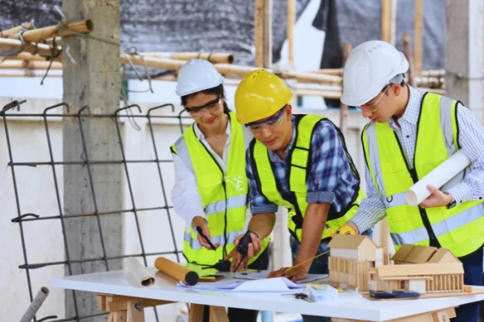 How To Manage Risk And Cost In Construction Projects